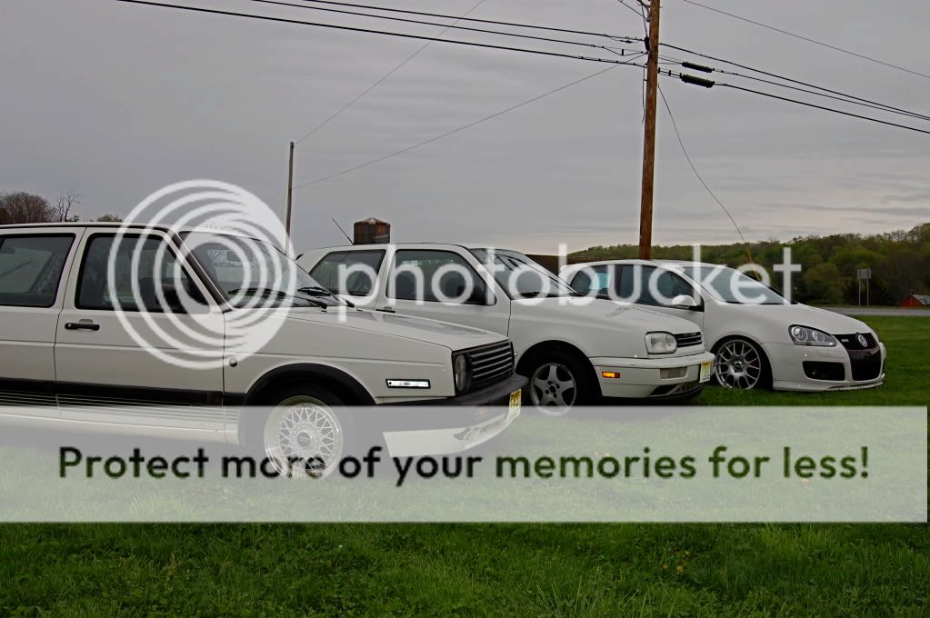 Anyone got a pic of cool/candy/alpine white all together in one shot ...